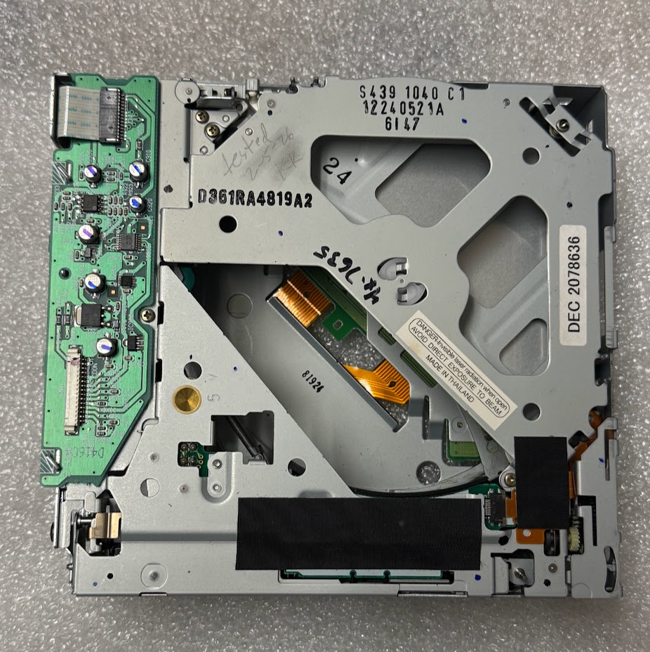 GM 2002+ Panasonic new CD6 radio drive mechanism 6CD CD 6